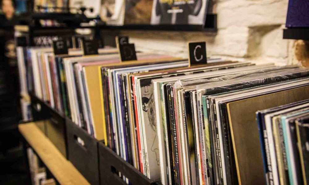 Vinyl sales continued to grow in the UK to 5.9 million units in 2023 ...