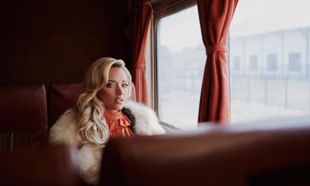 Emily Ann Roberts signs global recording deal with RECORDS/Sony Music ...